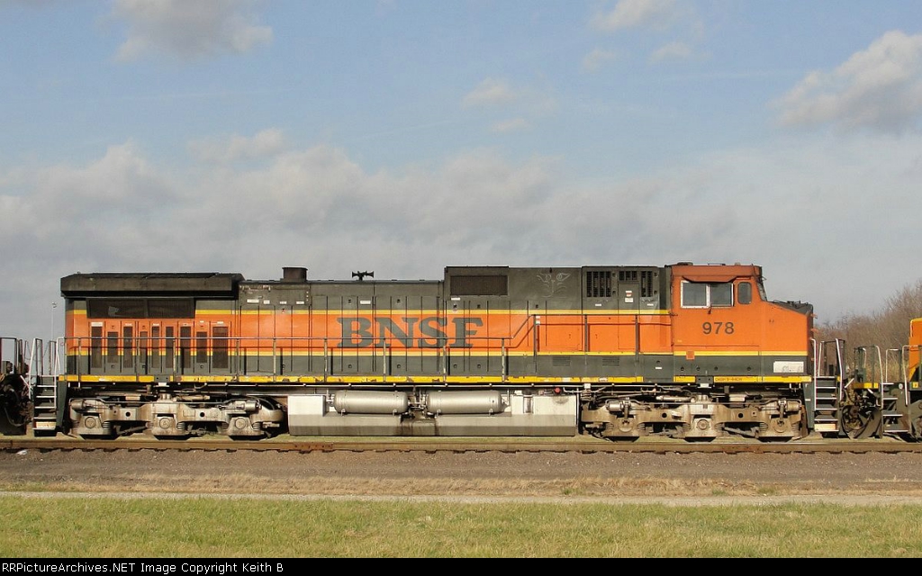 BNSF 978